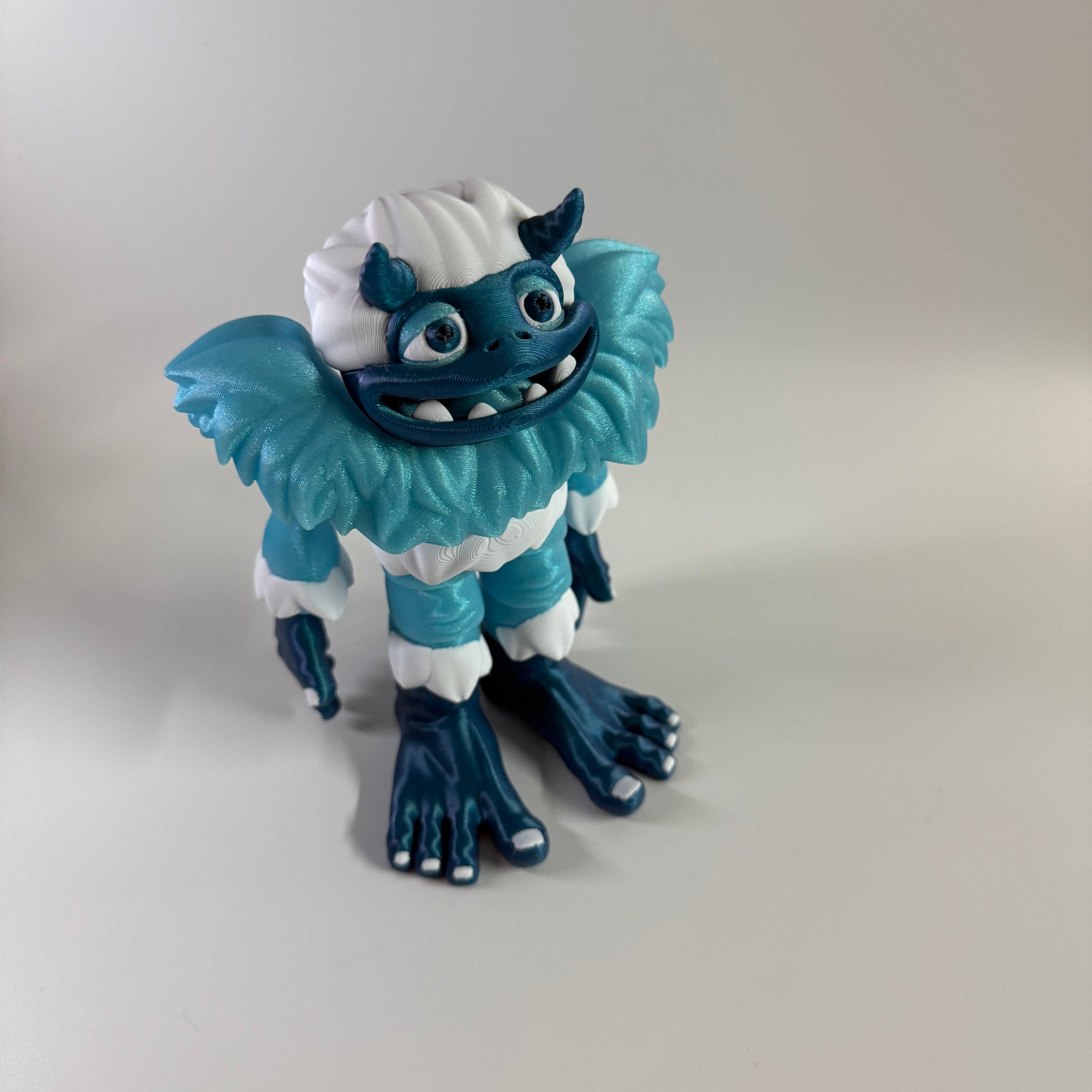 ️ Frostbite Yeti – Forg3DLayers